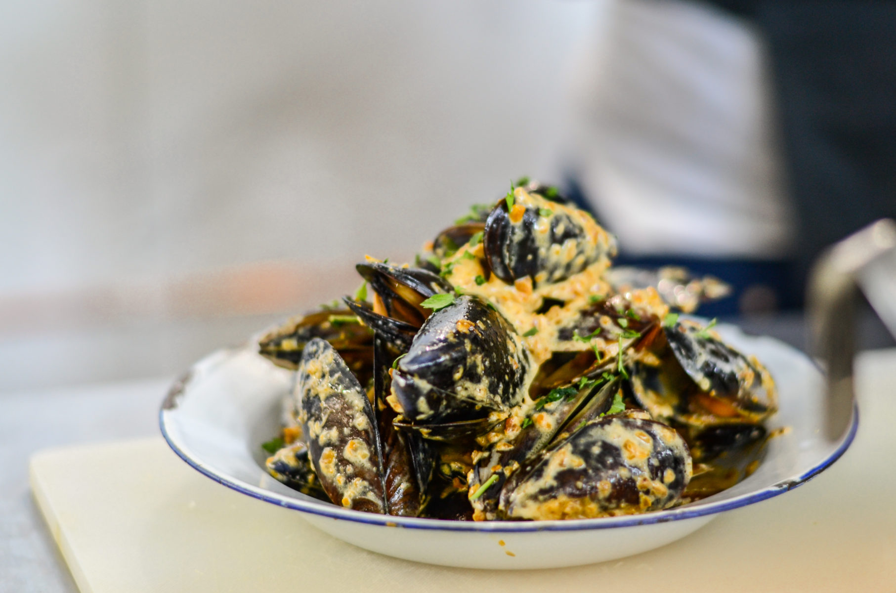 Mussel Monger & Oyster Bar - The most succulent ocean goodies
