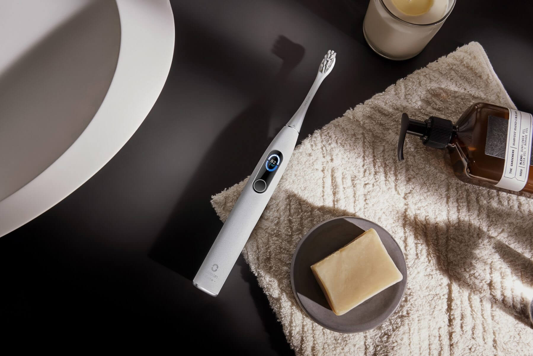 OCLEAN introduce the new OCLEAN X Pro Elite - an electric toothbrush