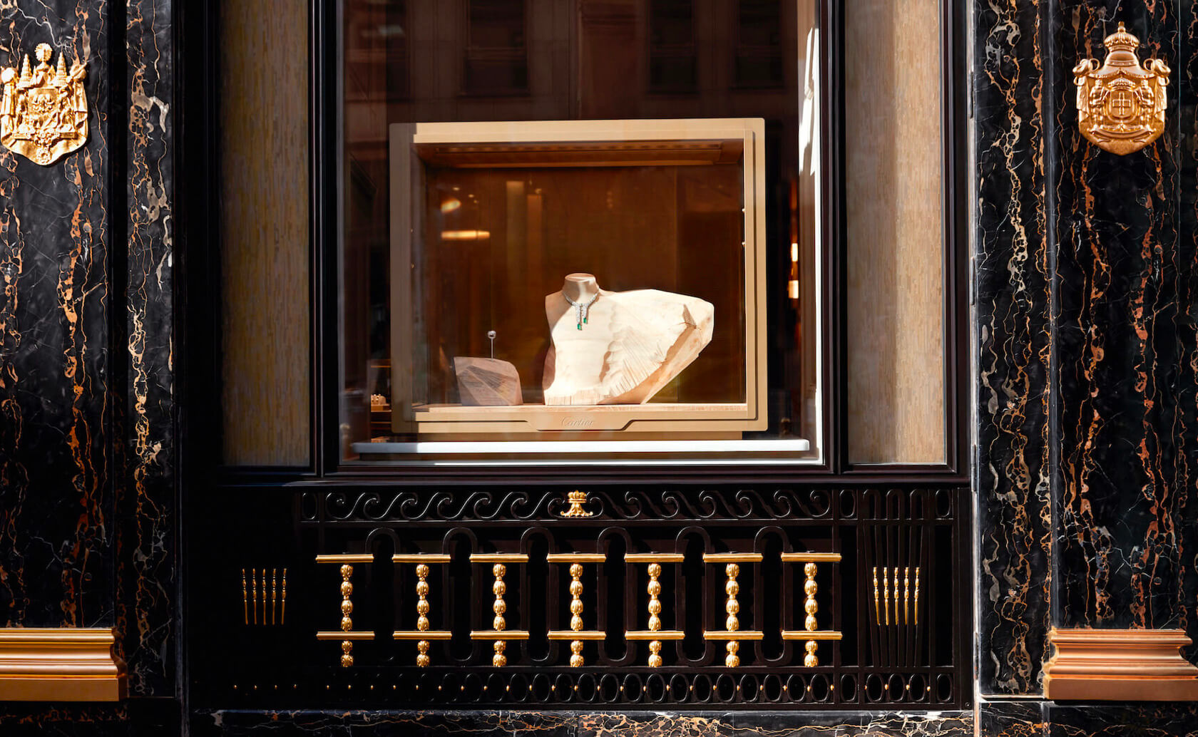 Cartier - one of the leading names in the world of jewelry and luxury ...