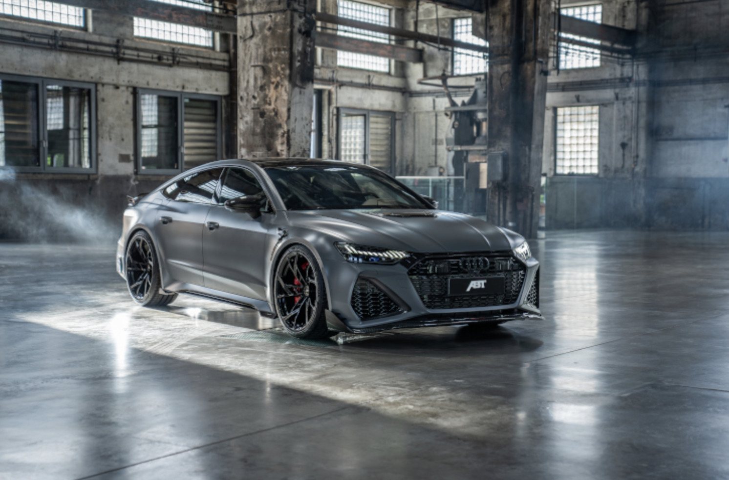 Audi - The special model ABT RS7 Legacy Edition