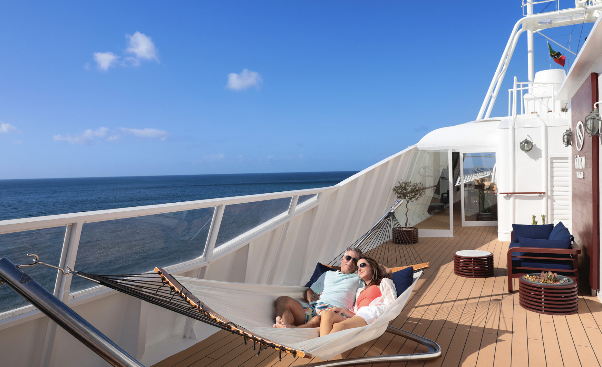 Luxuria Lifestyle International - Luxury Lifestyle Magazine