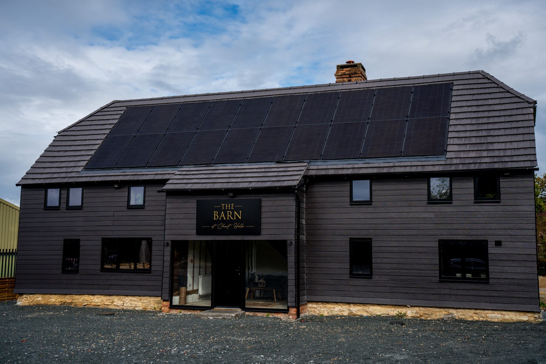 Chart Hills officially opens luxurious on-site accommodation, The Barn
