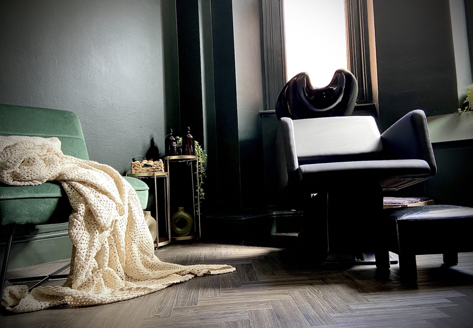 Emma Blunt Experiences Jivan Room: A Hair Sanctuary of Care and Consciousness